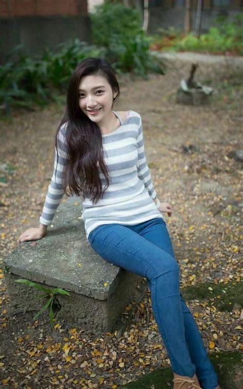 气质牛仔裤美女图片 小学女美动态dj动图片 新闻 app 随意云