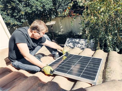 A Buyers Guide To Used Solar Panels Understanding The Risks And Rewards
