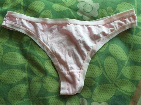 Celana Dalam Wanita Fesyen Wanita Pakaian Wanita Bawahan Di Carousell