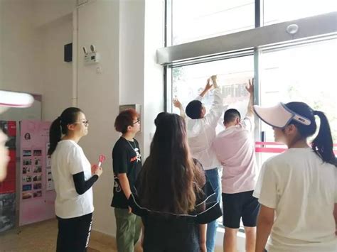新生报到日——我们终于等到你 云南大学新闻学院（南亚东南亚国际传播学院）