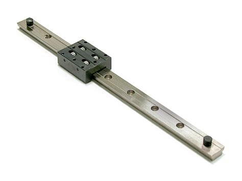 Super Linear Guides OZAK SEIKO Linear Guide LM Guide Linear Bush Linear Bearing Ball Screw Lead