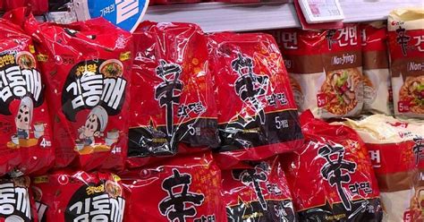 李 대통령 라면 한 개 2000원 진짜냐…농심 4 대 급락