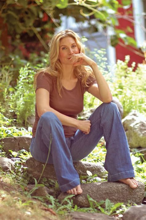 Elizabeth Mitchells Feet