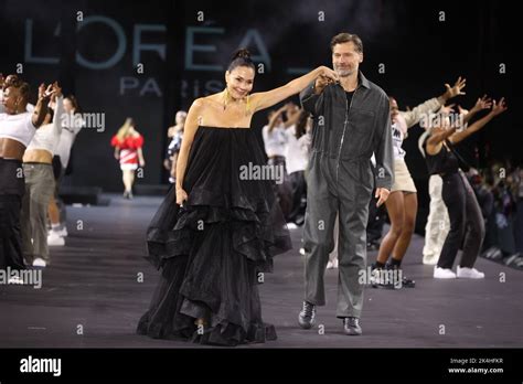 Nukaka Coster Waldau And Nikolaj Coster Waldau Walks The Runway For The