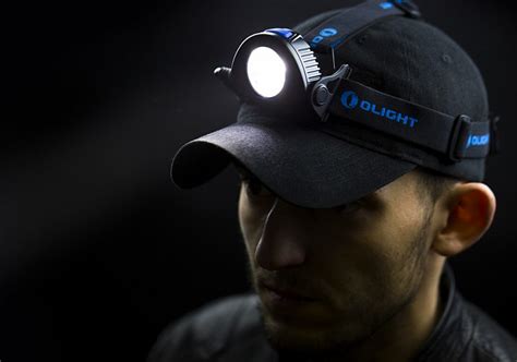 Фонарь Olight H35 Wave