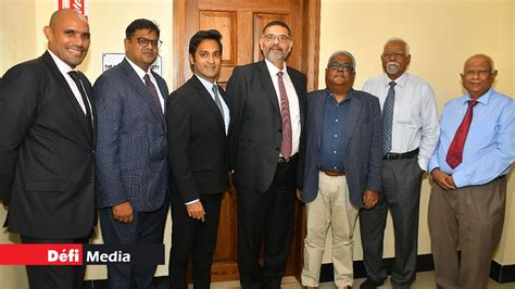 Me Jaykar Gujadhur Senior Attorney Nouveau Président De The Mauritius