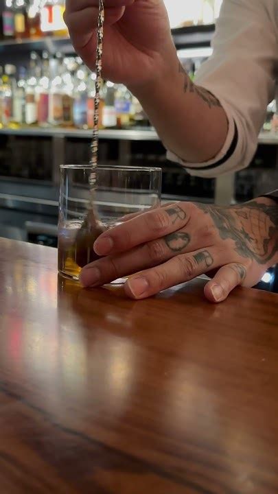 마법같이 돌아가는 칵테일 제조 With 바드 Youtube