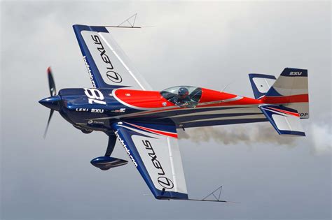 Extra 330 Photo Gallery