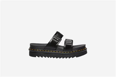 닥터마틴 우먼 마일즈 브란도 레더 버클 슬라이드 샌들 블랙 Dr Martens Kream