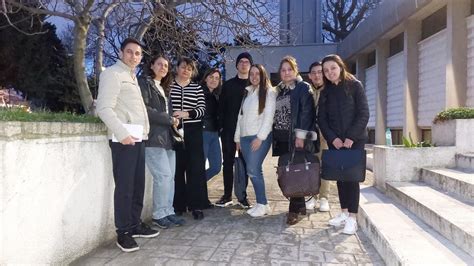 Ученици от Дулово се докоснаха до тайните на ЦЕРН Кворум Силистра