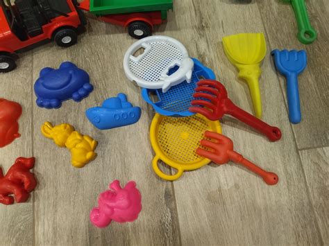 Іграшки для вулиці пісочниці Бесплатно Игрушки для песочницы Днепр на Olx