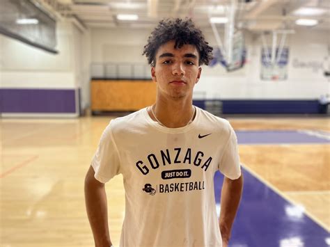 Derek Dixon On His Rise His Junior Season And Babes In The Mix