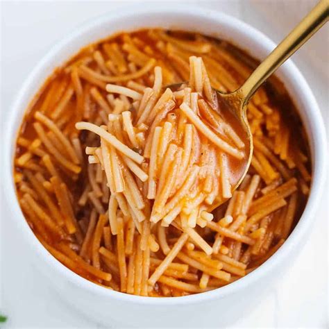Sopa Con Fideos