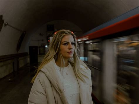 Ruslandcorrespondent Iris De Graaf 31 ‘ik Besef Volledig Dat Elke Dag Hier De Laatste Kan Zijn