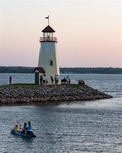 Outdoor Activities In Okc Top Trails Parks And Water Adventures