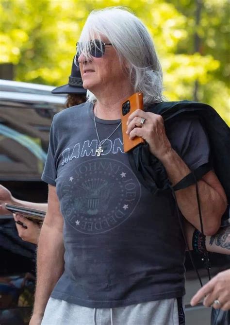 Pin By Kelz On Joey Joe Elliott Def Leppard Joe Elliot Beautiful Joe