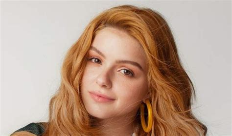 Ariel Winter Body Measurements Height Weight Bra Size Shoe Size