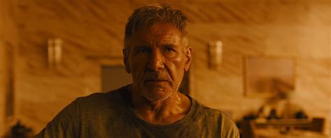 Бегущий по лезвию 2049 с Гослингом и Фордом | В мире кино
