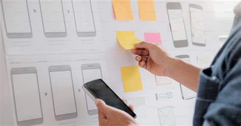 웹 디자이너 휴대 전화에 대한 Ux Ui 디자이너 계획 응용 프로그램 사진 Unsplash의 태국 이미지