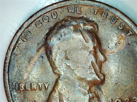 What Type Of Errors Is This Penny Looks Like Struck Thru Something Or