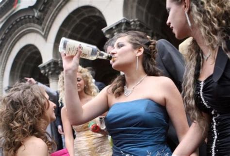 Абитуриентския празник губим ли го Граждани на квартала