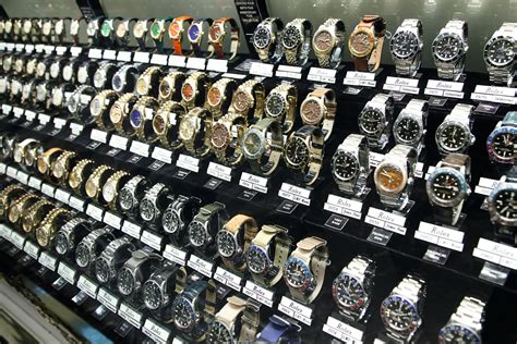Inside The Worlds Largest Vintage Rolex Collection Maxim