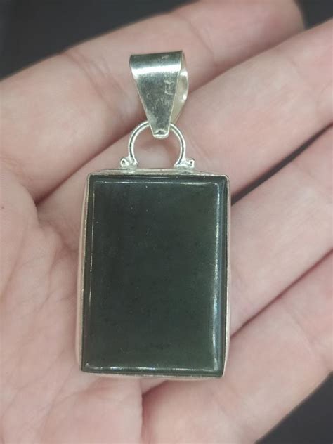 Кулон нефрит — ціна 700 грн у каталозі Кулони Купити аксесуари за доступною ціною на Шафі