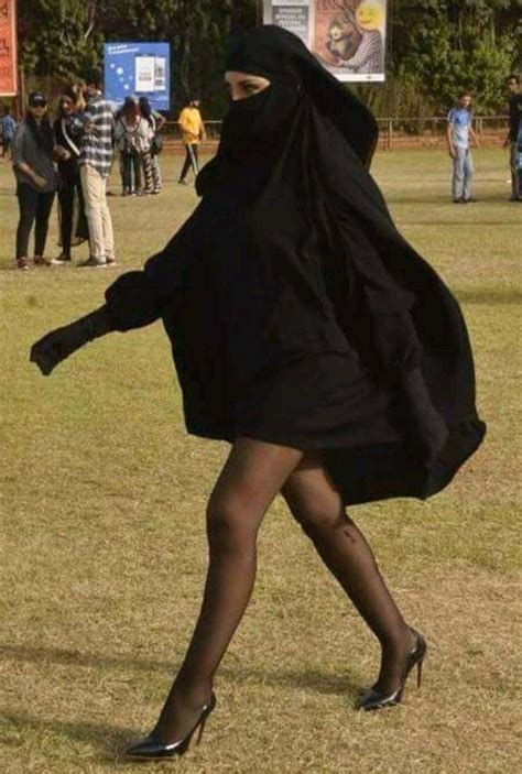 Fashion Art Fashion Outfits Compression Pantyhose Pinup Poses Arab