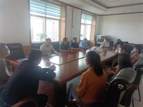 白银市市场监督管理局督导景泰县外卖平台餐饮商户“后厨直播”工作