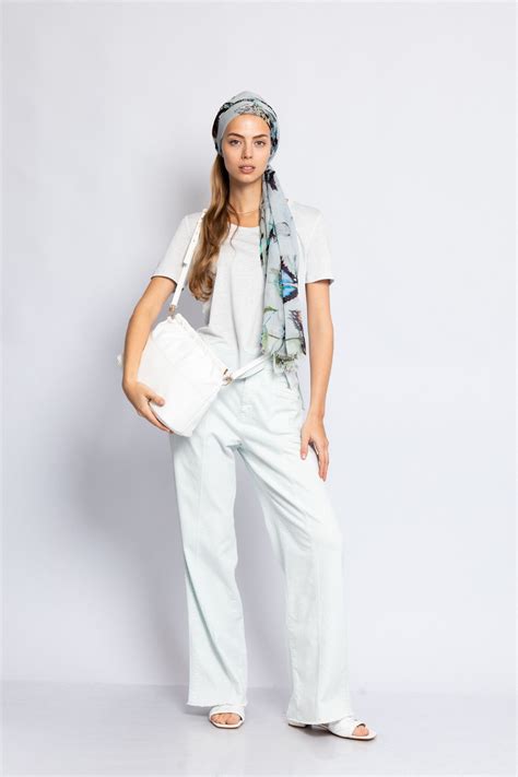 Marc Cain Футболка льняная купить по выгодной цене Корона мужская и женская одежда из Европы