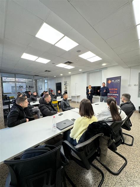 Codevider On Linkedin Dje Ishin Në Zyrat E Betaplan Coding Bootcamps