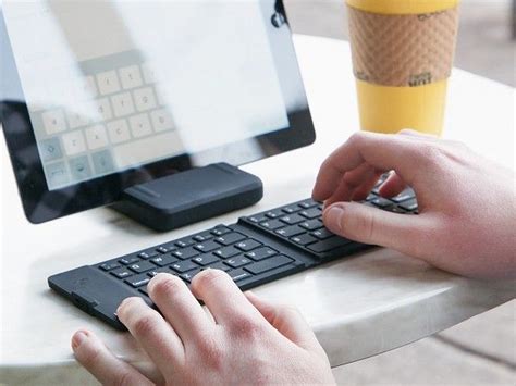 Portable Bluetooth Keyboard By Iwerkz Bluetooth Keyboard Keyboard Gadgets And Gizmos