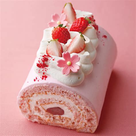 2020年4月限定桜のロールケーキ シトロンヴェール愛知県一宮市季節のフルーツを使ったケーキや焼き菓子の販売