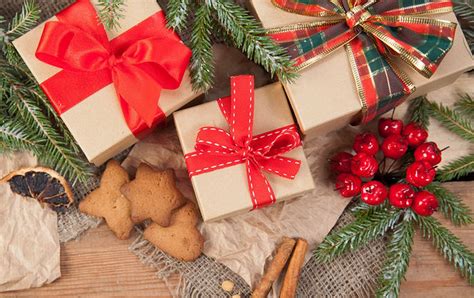 Ідеї подарунків на День святого Миколая що подарувати рідним Pmg Ua новини Мукачева та