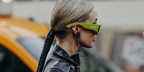 Heres How To Elevate The Low Ponytail Hairstyle Hypebae