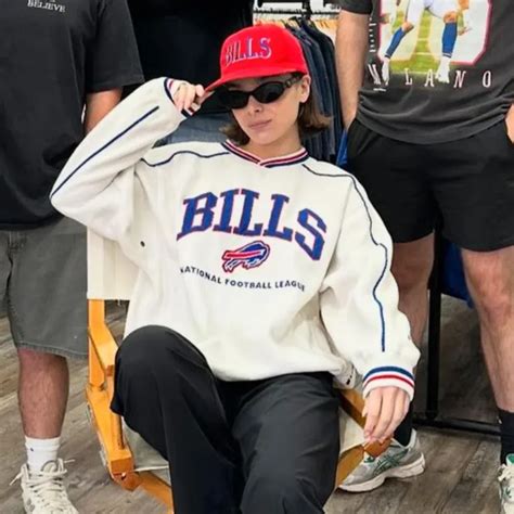 Hailee Steinfeld Makes Oscars History With Sinners As Bills Season Ends Tmspn