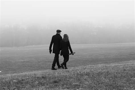 Bw Bw 사진 Bw 영화 Jönköping Sverige 건강한 생활 경치 경치가 좋은 고요한 구름 낀 하늘