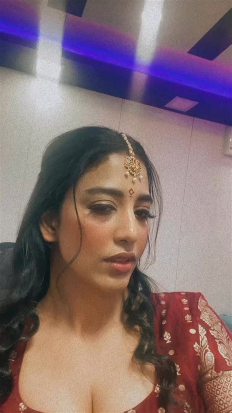 Daksha Nagarkar Sex Appeal Rlovemakingscene