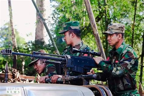 ဇန်နဝါရီ ၁၂ ရက် ထိပ်တန်းသတင်းများ စစ်တပ်နဲ့ ညီနောင် ၃ဖွဲ့ကြား ယာယီအပစ်ရပ်ဖို့ သဘောတူ Bbc