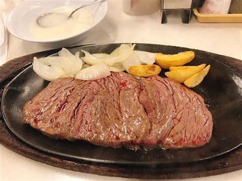 沖縄に行ったら必ず食べて！絶対に外さない沖縄グルメbest12 Retrip リトリップ 沖縄 グルメ 食べ物のアイデア グルメ