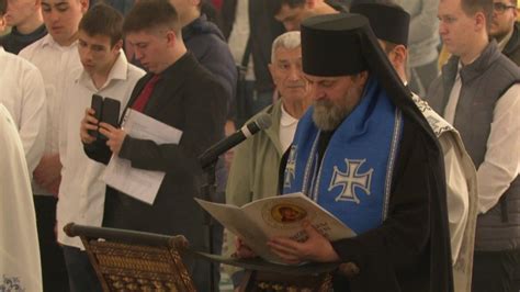 ТВ Храм Акатист Пресветој Богородици и молебан за наш верни народ на Косову и Метохији у Храму