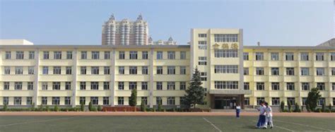 齐齐哈尔市实验中学 齐齐哈尔市第八中学 齐齐哈尔三立高级中学 大山谷图库