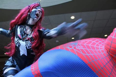 Mary Jane Venom Vs Spiderman Cosplay Amino