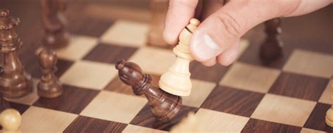 怎样提高下象棋的水平 下象棋的水平如何才能提高 知秀网