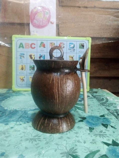 පොල්කටු නිර්මාණ නිෂ්පාදන හා අලවියි සැල