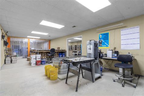 351 Transfer Dr Indianapolis In 46214 Office For Sale Loopnet