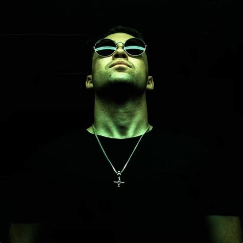 Mand0 Mand 0 Threads Say More