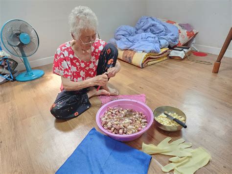 나흘 동안 어머니와 지내다