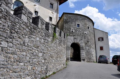 Štanjel | Central europe, Slovenia, Croatia