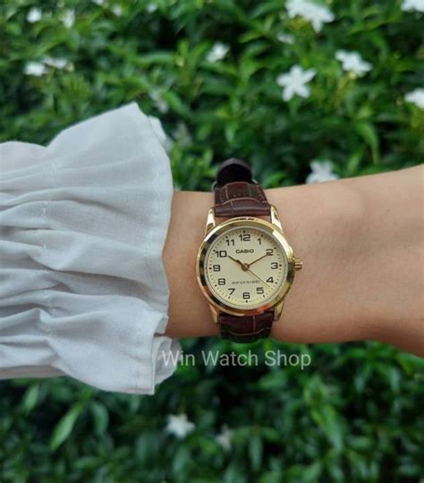 นาฬิิกา Casio แท้ 100 รุ่น Ltp V001gl 9b นาฬิกาข้อมือผู้หญิง สายสีน้ำตาล หน้าปัดสีทอง แท้ 100